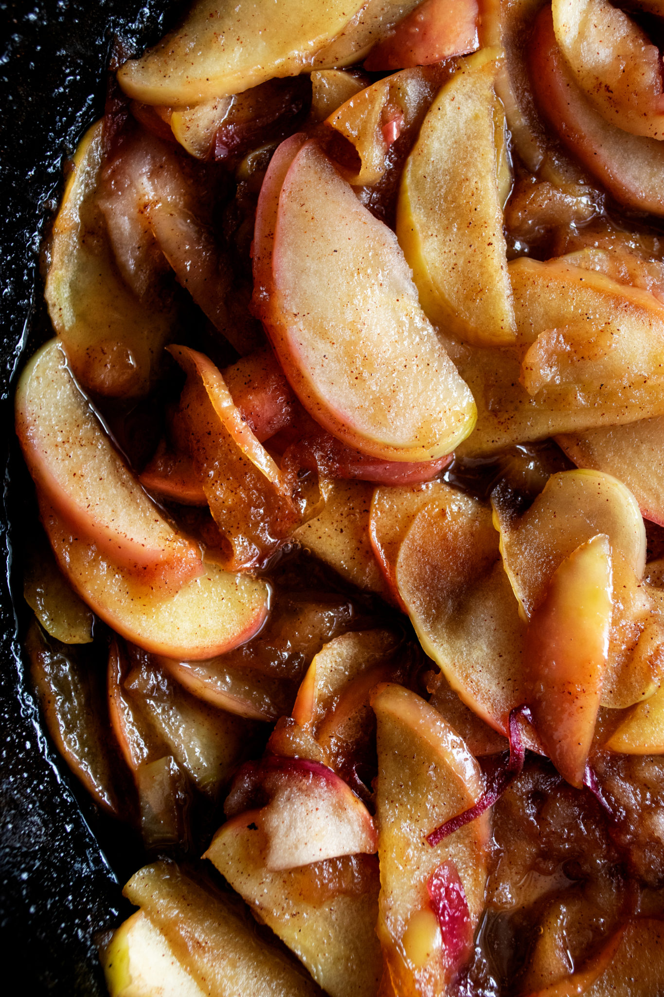 Caramelized Cinnamon Apple Crumb Bars - The Original Dish